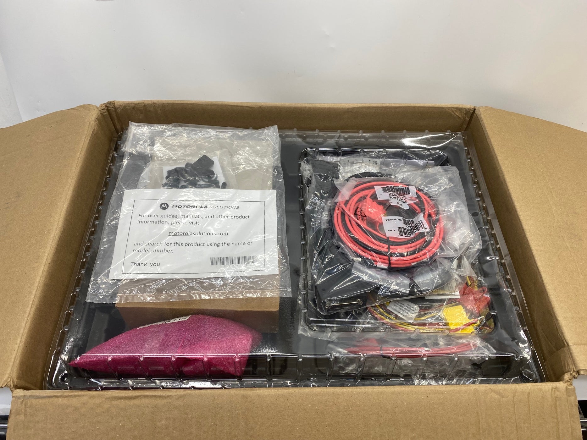 Motorola APX8500 M37TSS9PW1AN ALL BAND Mobile Radio - Control Head or ...