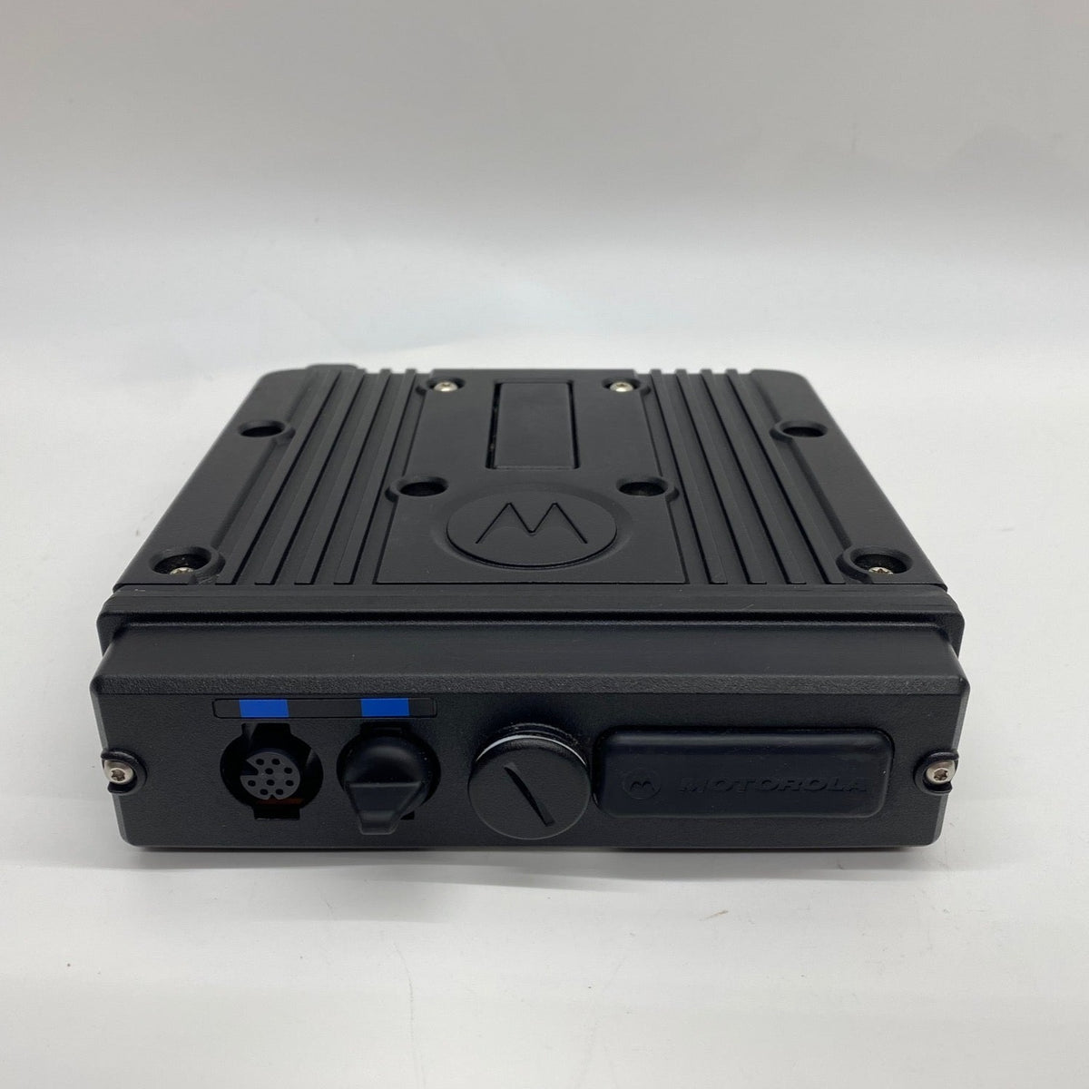 Motorola APX2500 M24KSS9PW1AN Mid-power TDMA VHF Mobile Radio ...