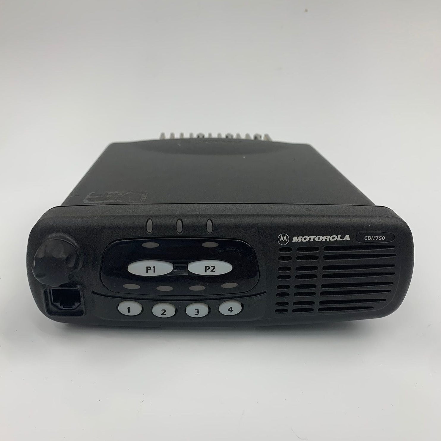 Motorola CDM750 AAM25BKC9AA1AN Low Band Mobile Radio — HaloidSolutions.com