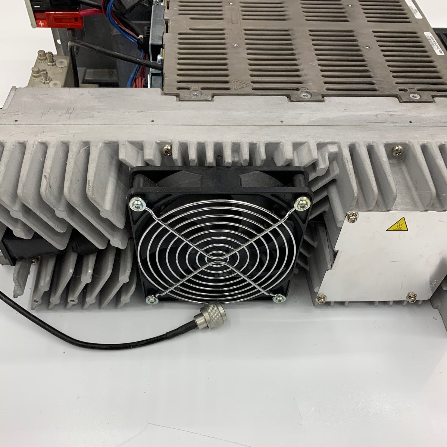 Motorola MTR3000 VHF Base Repeater 16 Channel Analog / MotoTRBO Digita ...