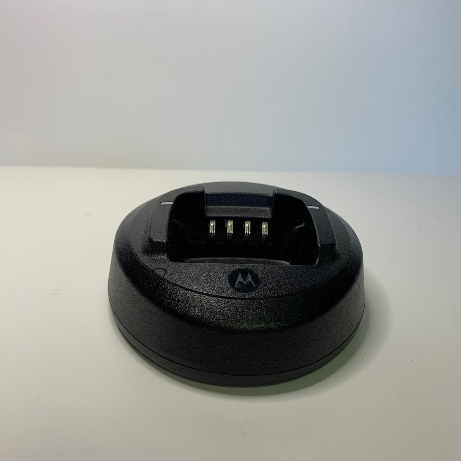 Motorola PMLN5228A Charger w/ Power Supply - PMLN5228 — HaloidSolutions.com